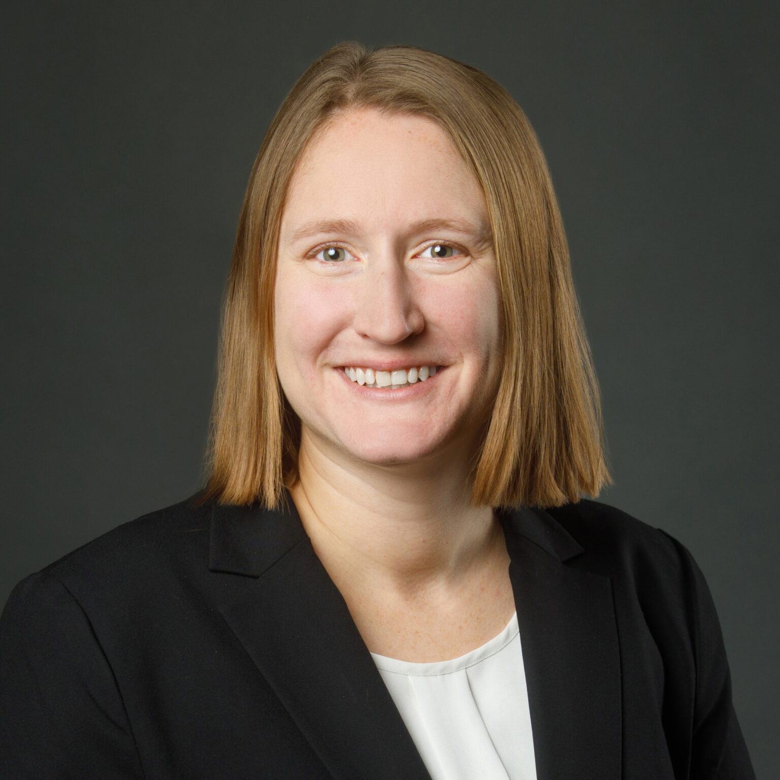 Welcoming Lauren de la Rosa to Our Team - Morones Analytics